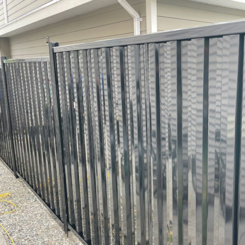 Steel Fencing | Big Red Cedar