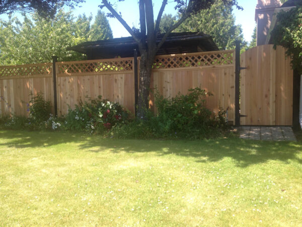 Diagonal Lattice Cedar Fence Panels | Big Red Cedar