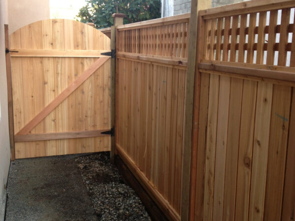 Square Lattice Cedar Fence Panels | Big Red Cedar